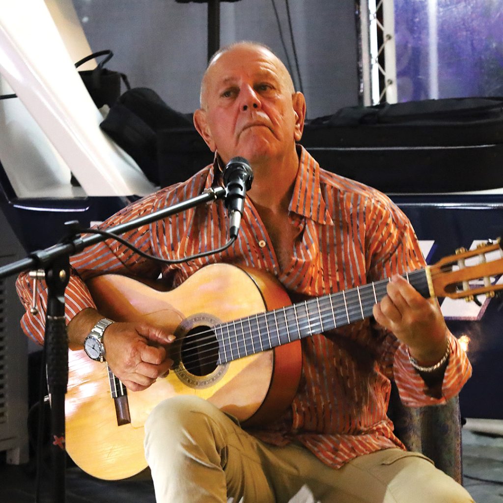 The Don Julio Vinyl Lounge Sessions: George Smilovici | Hoey Moey