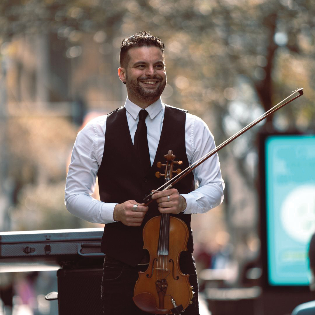 The Don Julio Vinyl Lounge Sessions: Daniele Montarulo | Hoey Moey